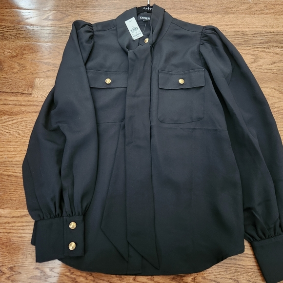 Express | Tops | Nwt Express Blouse Medium | Poshmark